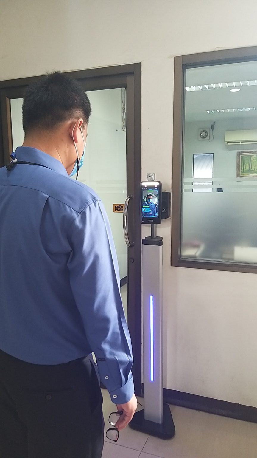 เสาตั้งเครื่องบันทึกเวลา - Mastertech International Co.,Ltd.